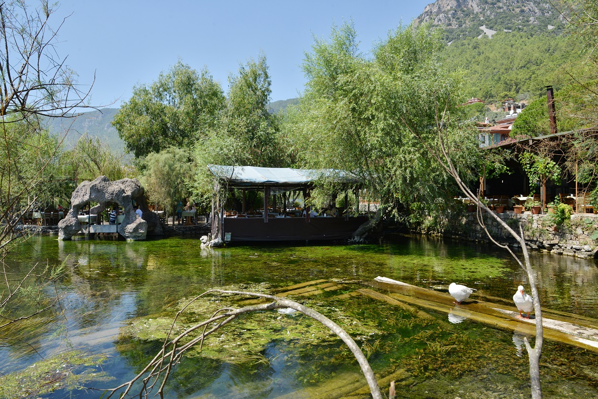 Akyaka ve Azmak Çayı